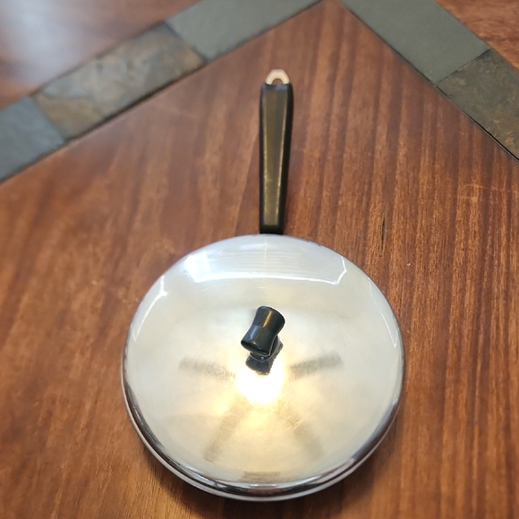 Norrisware | Kitchen | Vintage Norrisware Sauce Pan Pyro Ply Vapor Seal ...